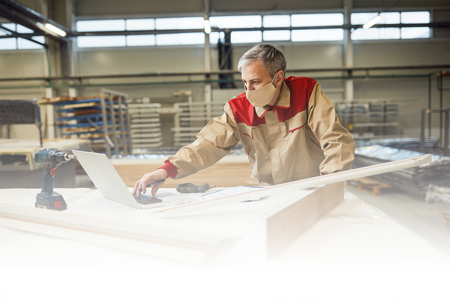 Contact – SolidCube